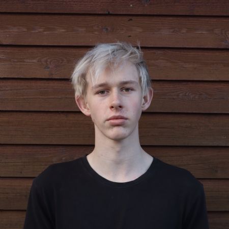 Christoffer C, Mand, 23 år, Model, Skuespiller, Statist