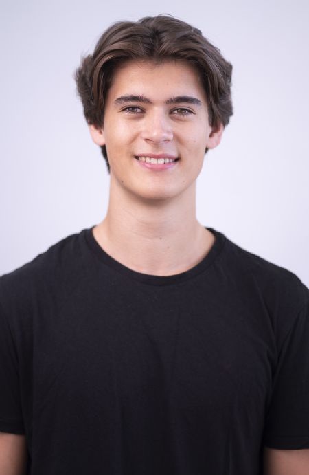 Viktor B, Mand, 20 år, Skuespiller, Statist, Hvidovre