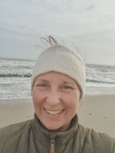 Mie M, Kvinde, 39 år, Skuespiller, Statist, Sjælland